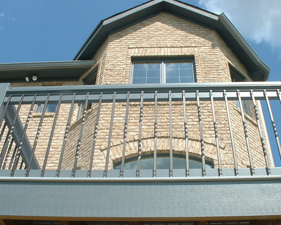 Victorian House Queen Anne Style Railing Queen Of Zero: A Modern