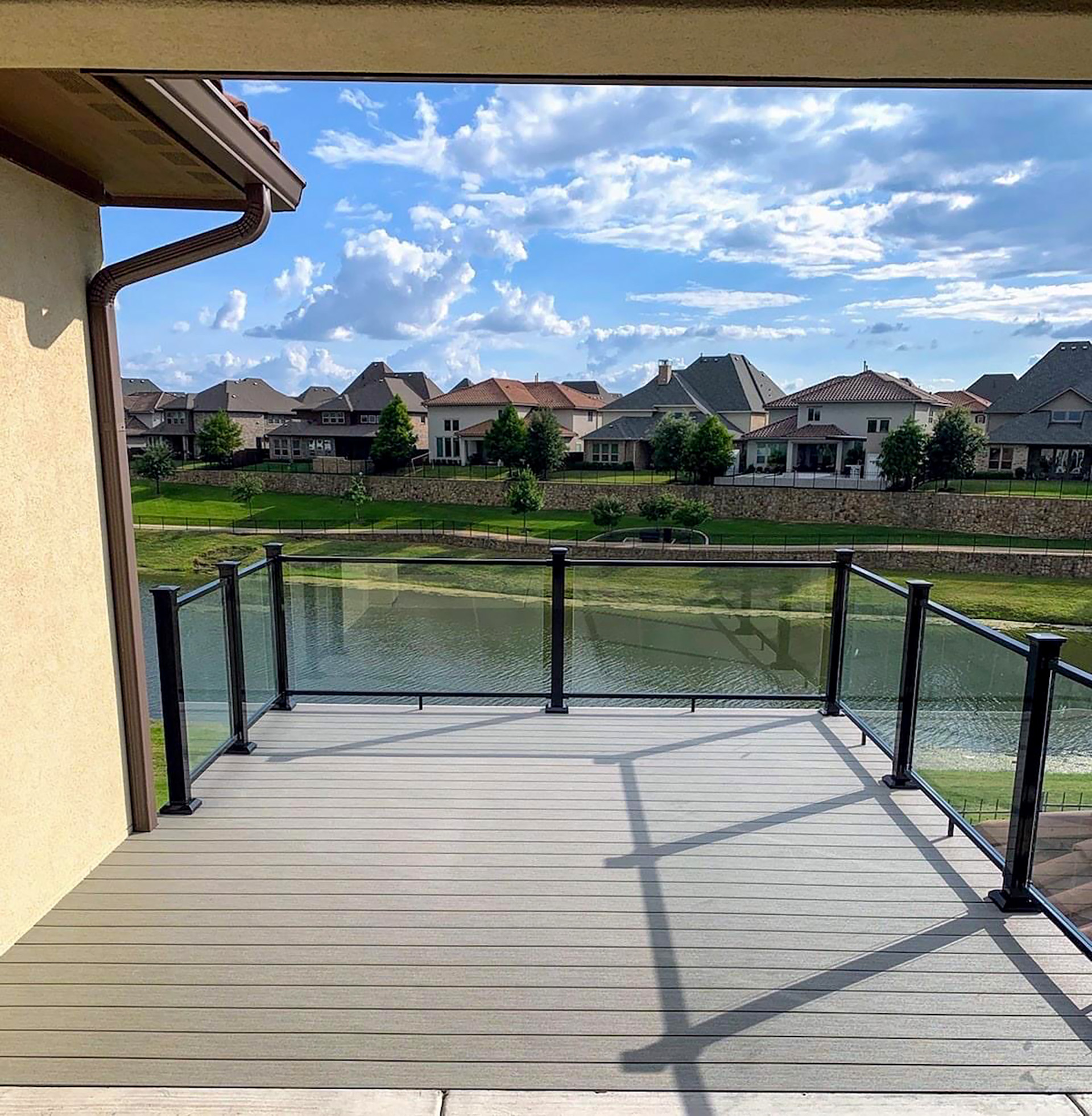 McLean Lumber to Distribute Fortress Railing Systems